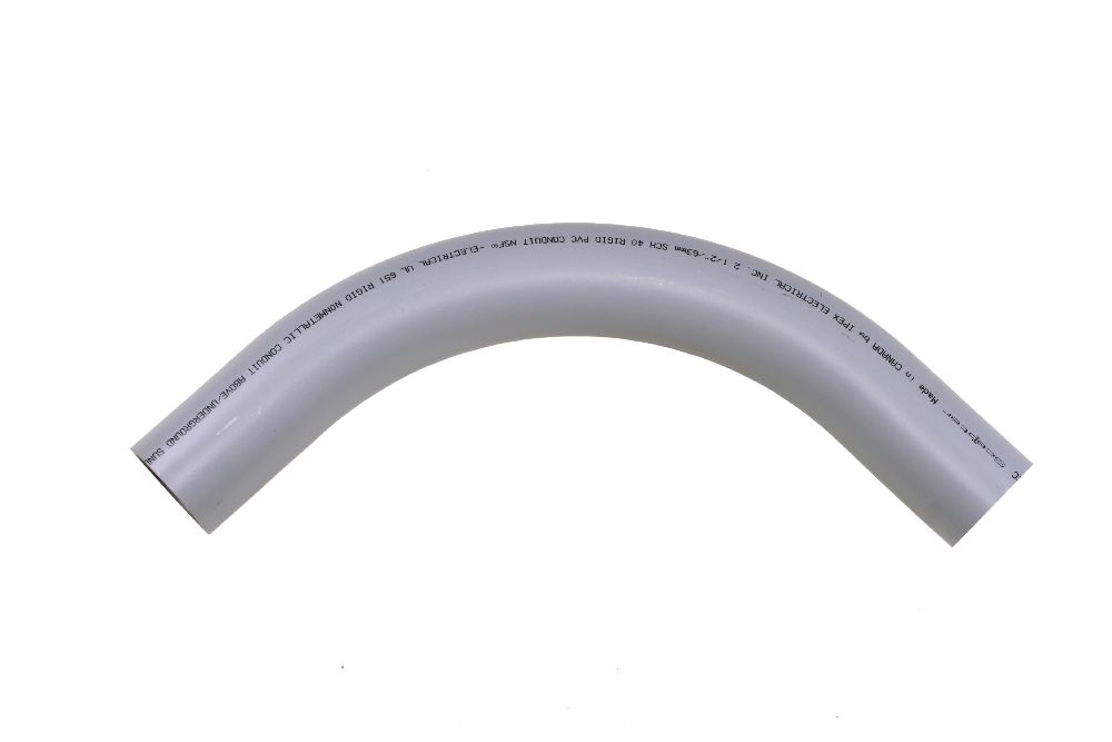 IPEX 068586 2-1/2 Inch Schedule 40 PVC 90 Degrees Plain End Standard ...